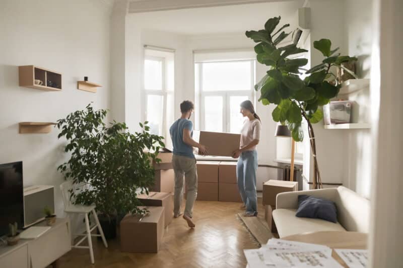 What Exactly are Zero Deposit Schemes?